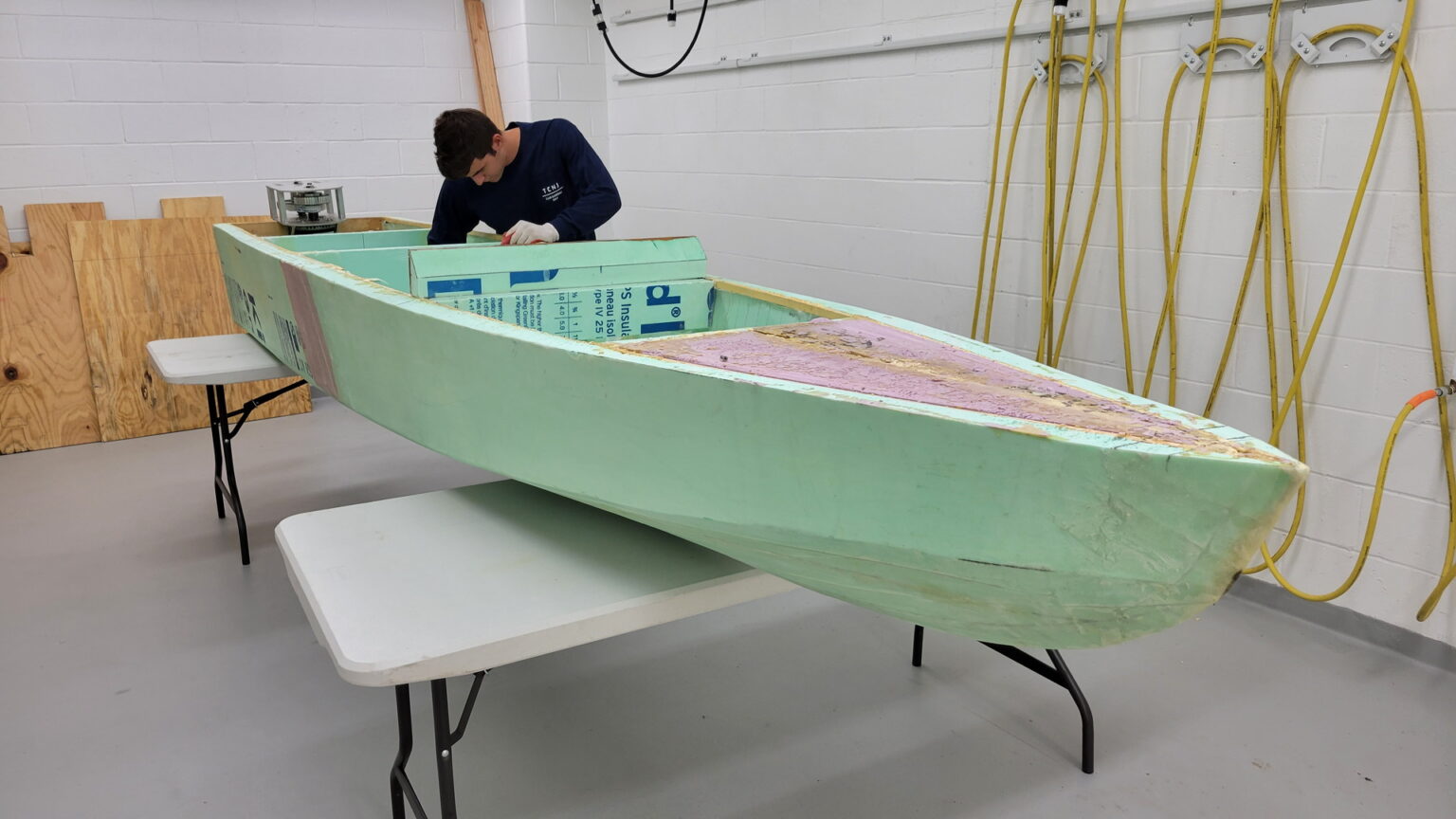 Build Progress – TCNJ Solar Splash 2023